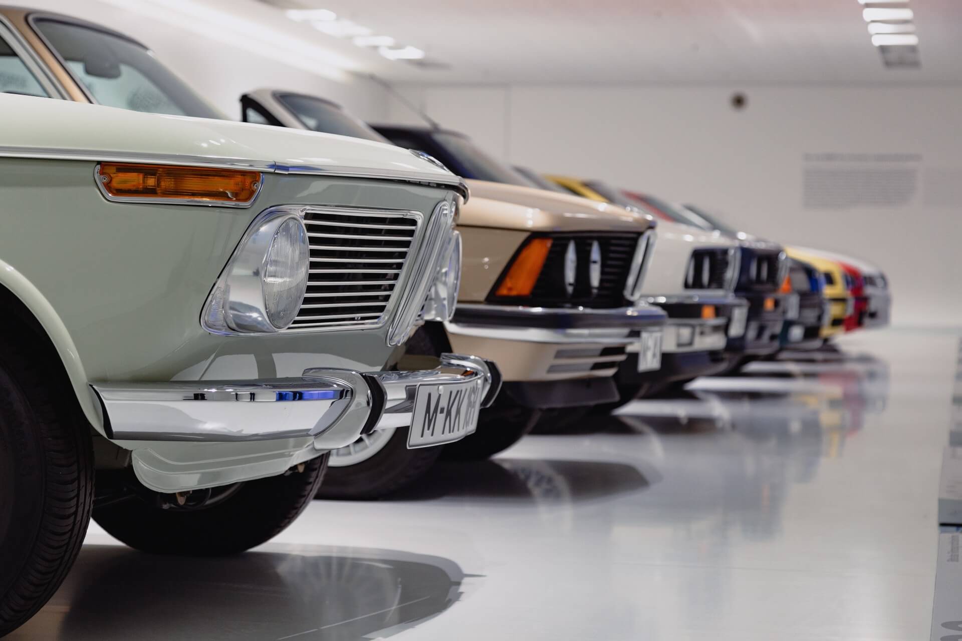 What's the Best Car Color for the Long Term? 5 Deciding Factors - Modded