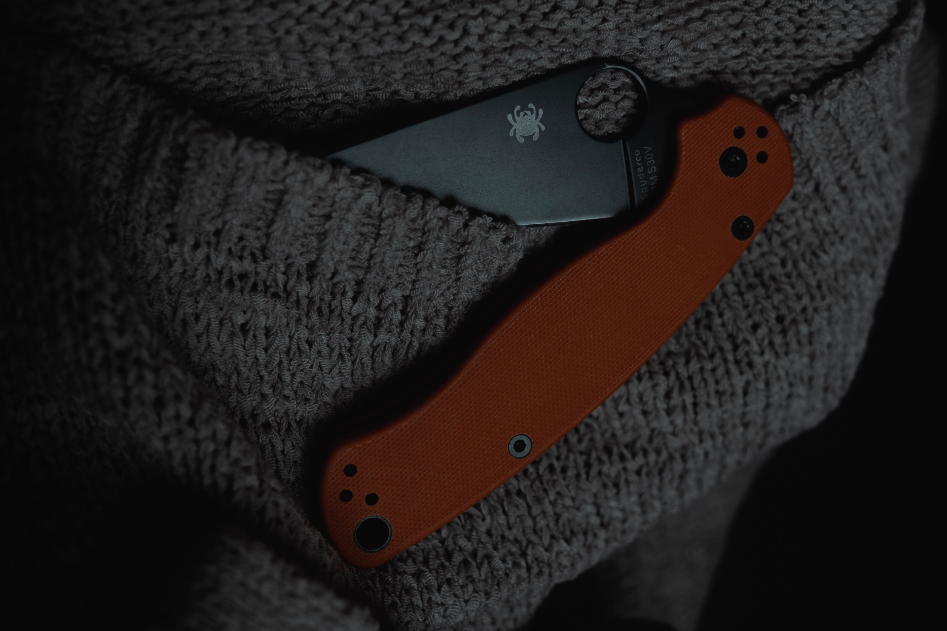 What Is the Best Everyday Carry Knife? - Modded