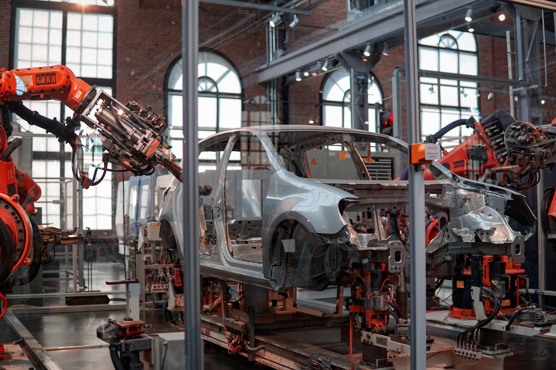 How Do They Form the Metal for Making Cars? - Modded